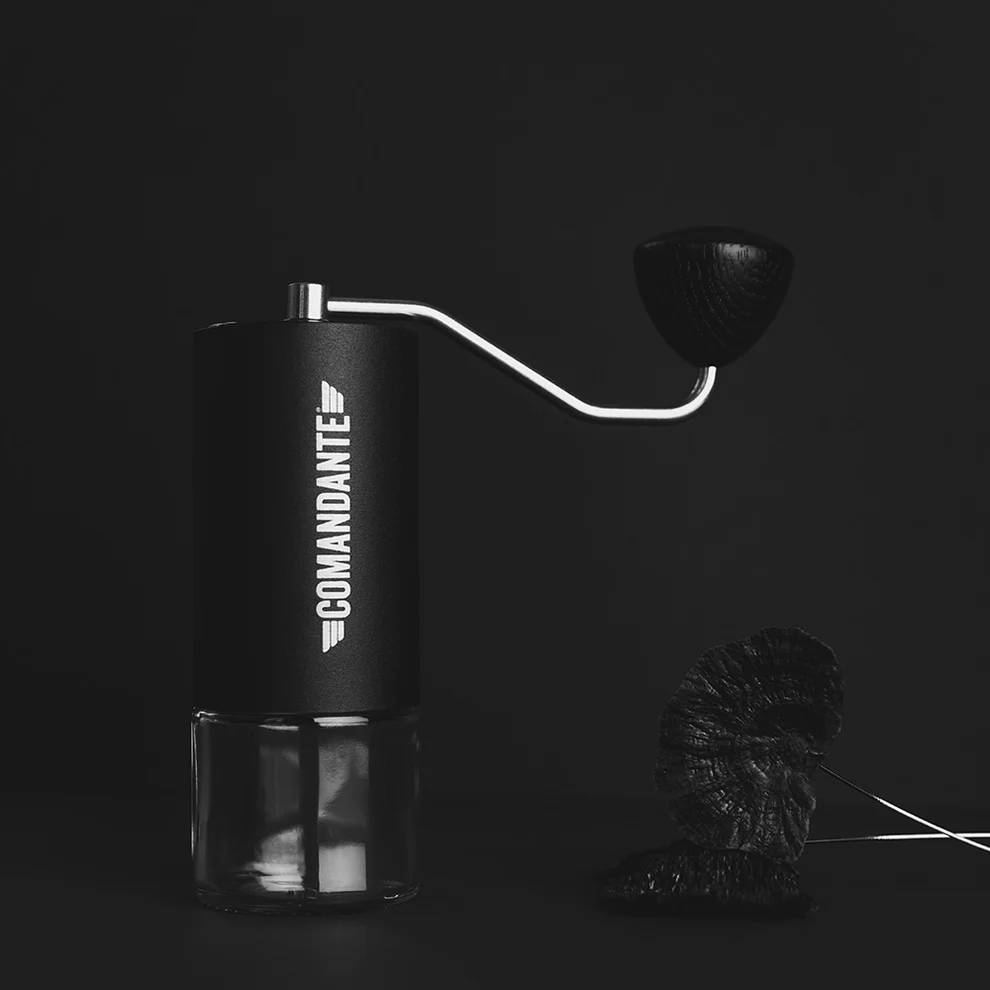 COMANDANTE C40 MK4 NITRO BLADE BLACK - Tokar