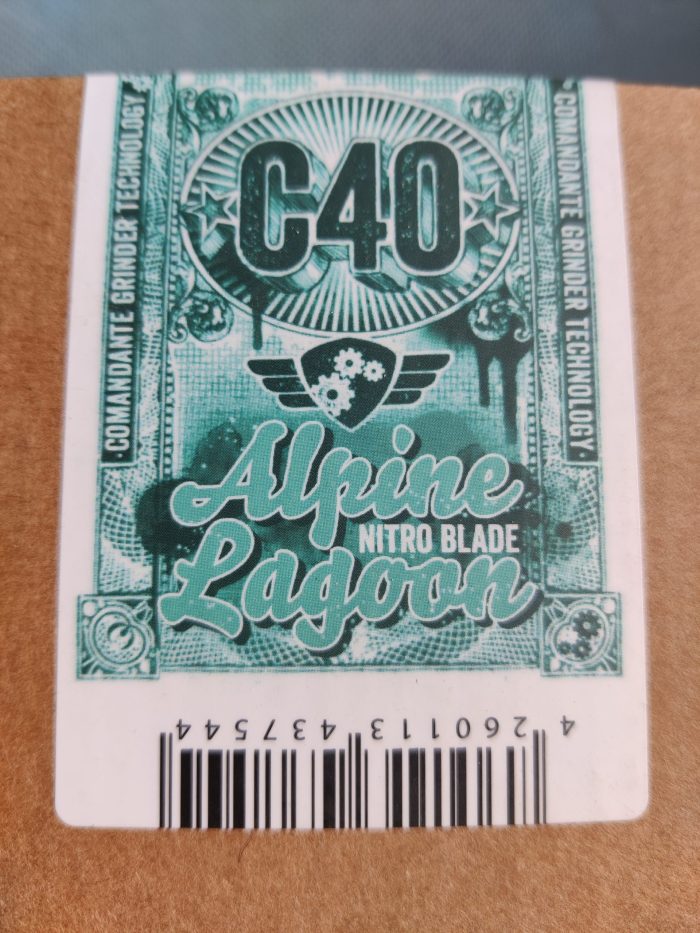COMANDANTE C40 MK4 NITRO BLADE ALPINE LAGOON - Tokar
