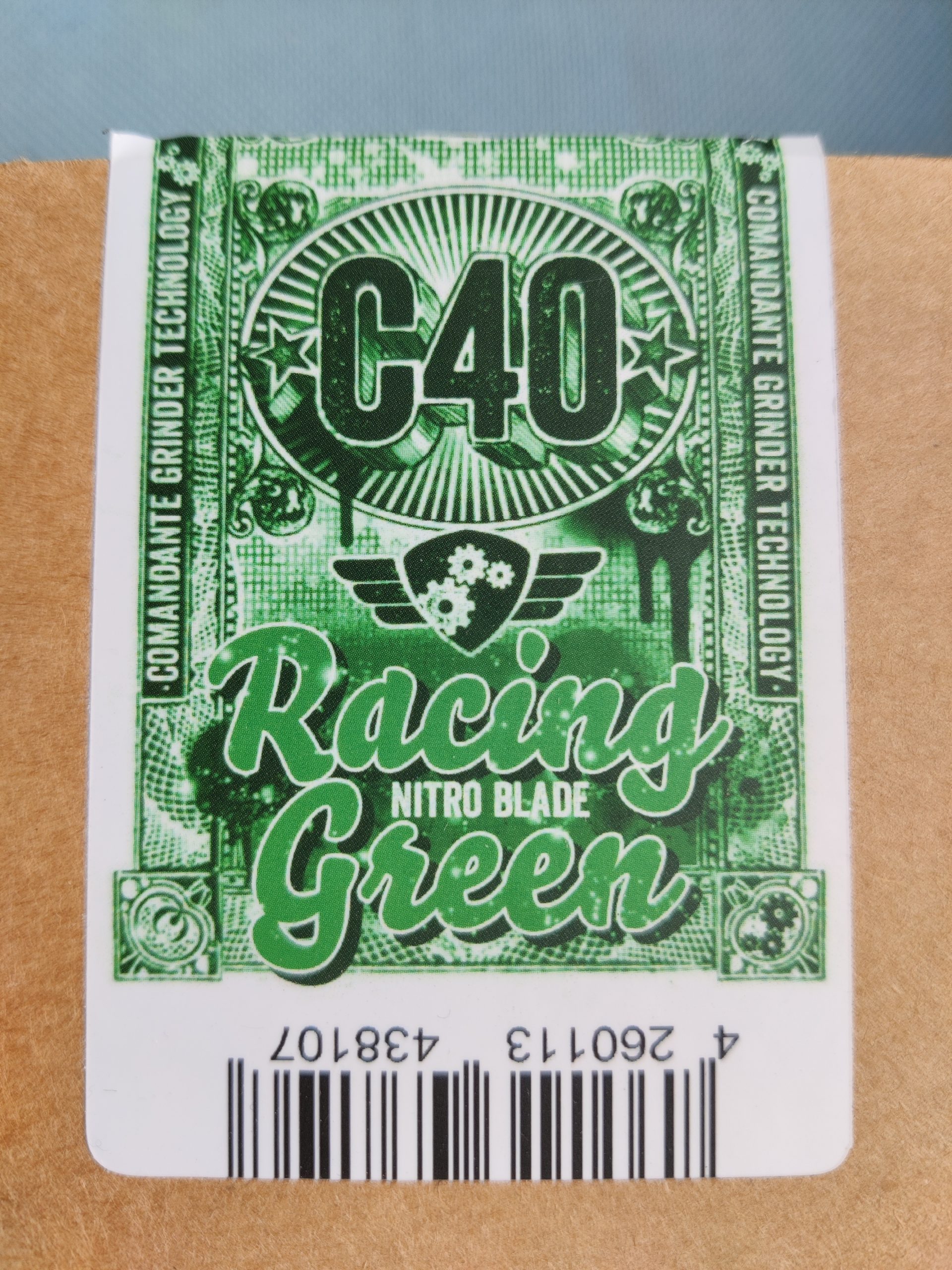 COMANDANTE C40 MK4 NITRO BLADE RACING GREEN - Tokar